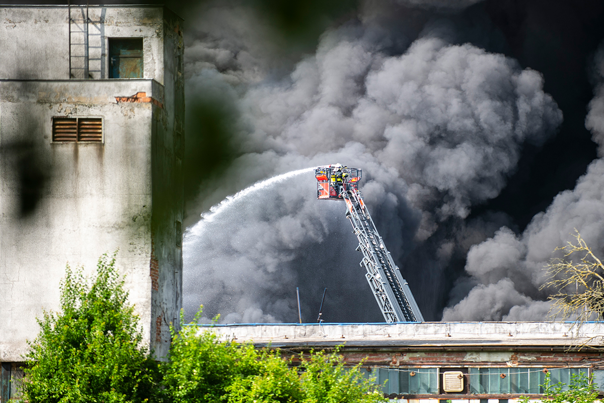 Požiar v Rovinke sa podarilo zlikvidovať - Emefka.sk