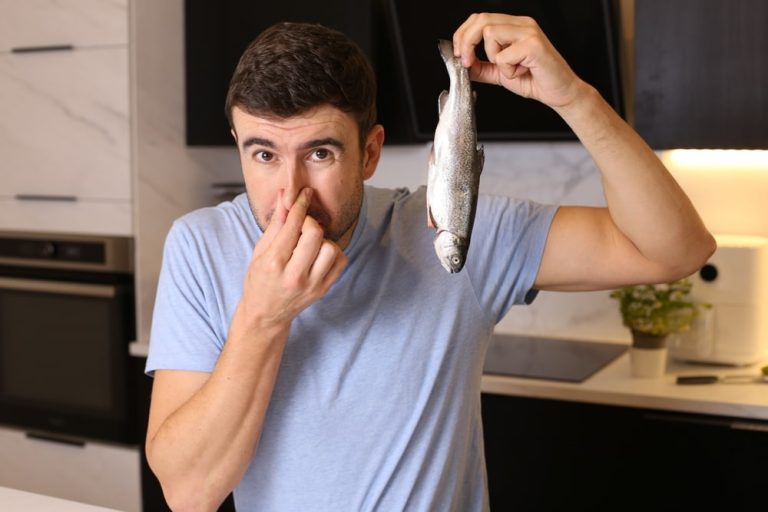Týmto potravinám sa vyhni. Spôsobujú nepríjemný telesný zápach
