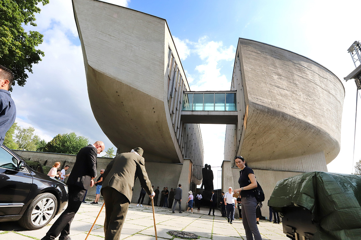 RTVS odmieta obvinenie Smeru-SD z manipulácie spravodajstva v súvislosti s SNP - EMEFKA