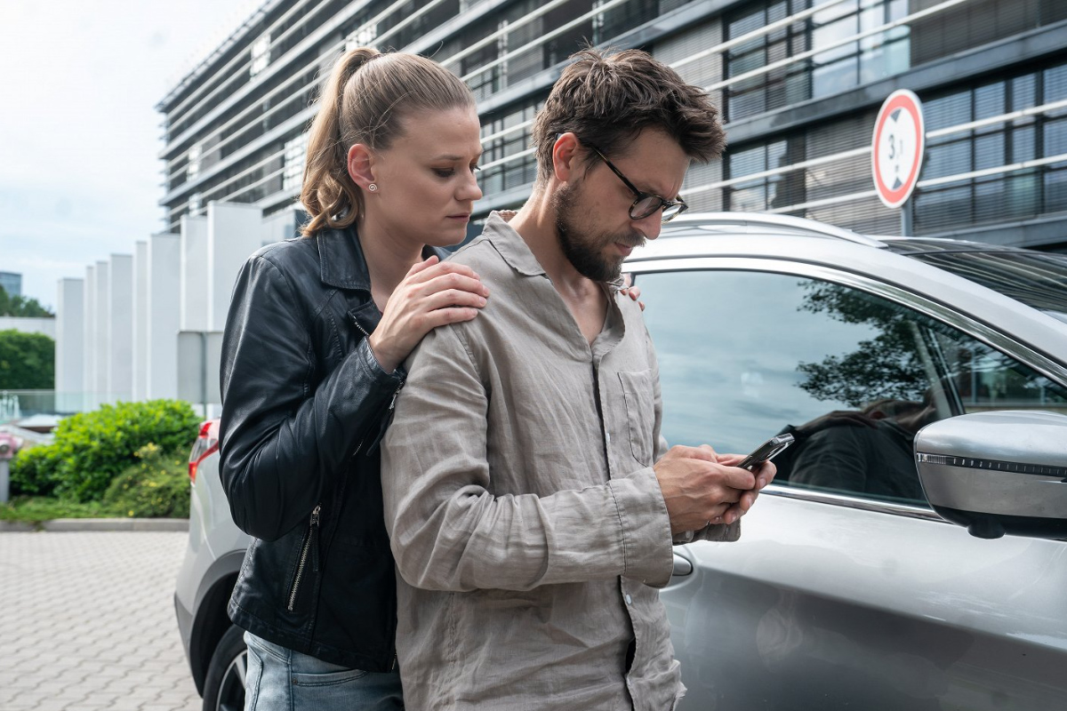 Na televízne obrazovky dorazil nový kriminálny seriál Einstein. Aké sú ...